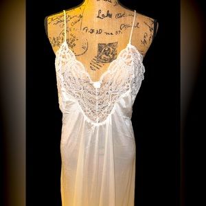 Val Mode Lingerie | Intimates & Sleepwear | Vintage Val Mode Lingerie ...